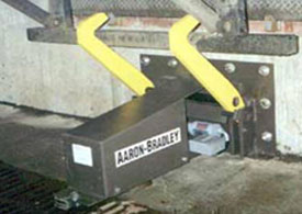 automatic trailer restraint - Aaron-Bradley™